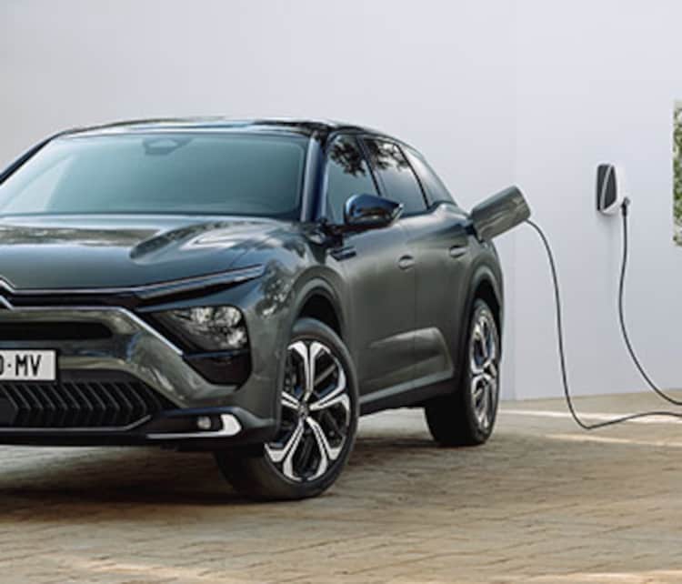 Citroën C5 X Hybride rechargeable | Une Berline aux caractéristiques ...