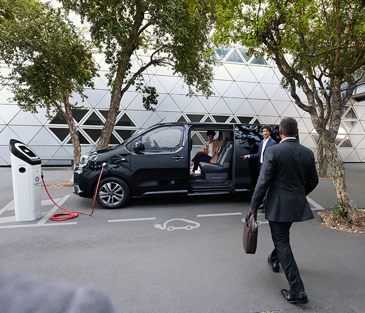 Nieuwe Citroën ë-Spacetourer - De 100% elektrische bestelwagen ...